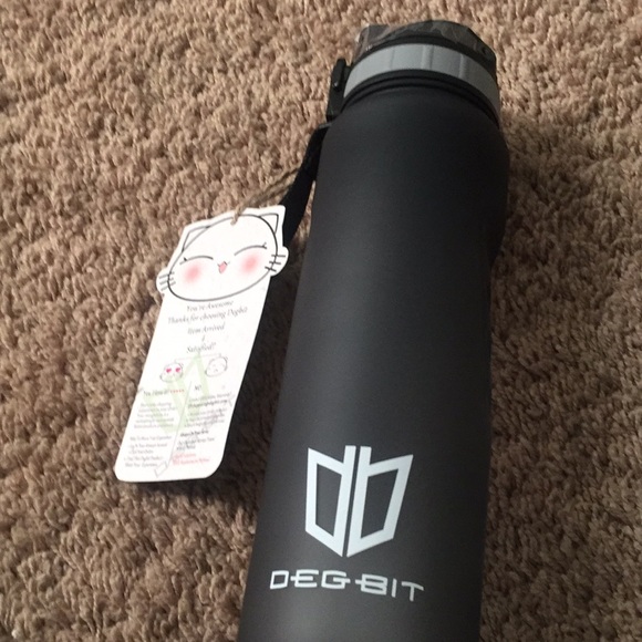 Degbit | Other | Degbit Sports Bottle 00 Ml32oz | Poshmark